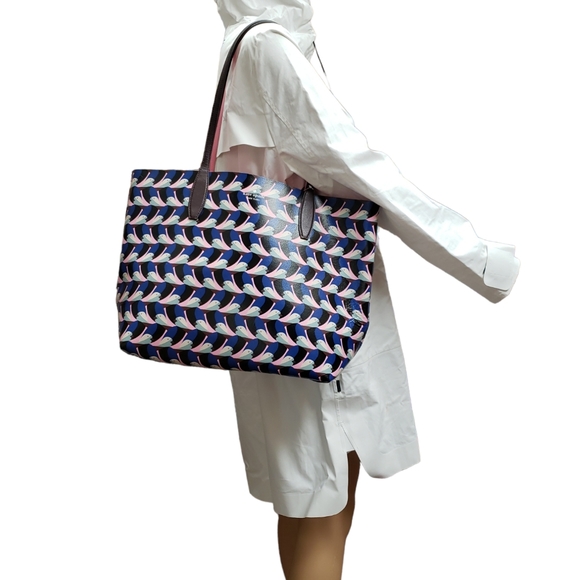 kate spade | Bags | Kate Spade Reversible W Large Arch Love Birds ...